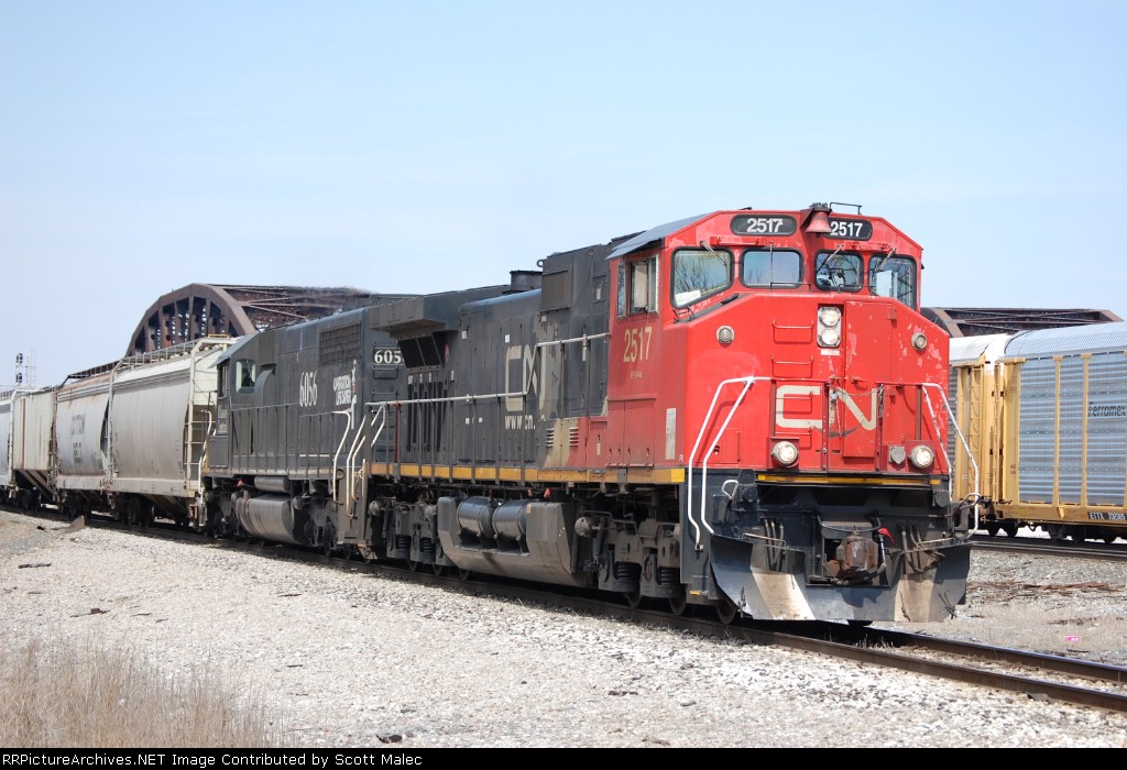 CN 2517 & IC 6056